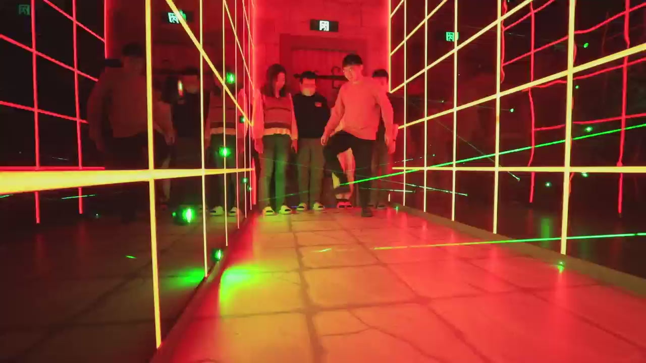 Laser Maze – Bridge AI Gaming